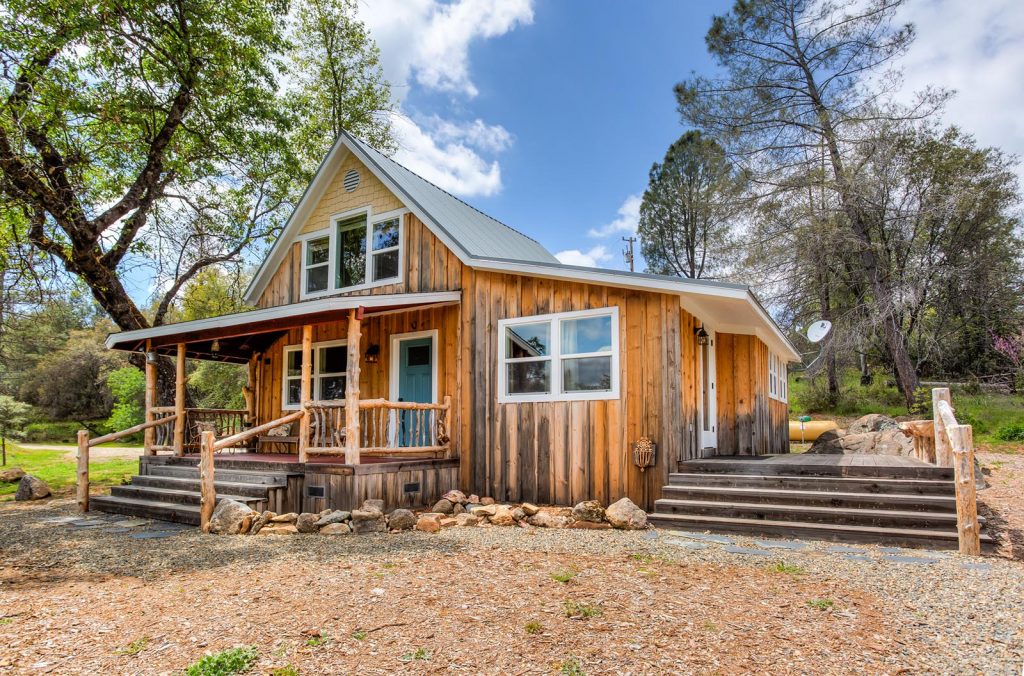 Private Rustic Luxury Cabins For Rent Near Yosemite